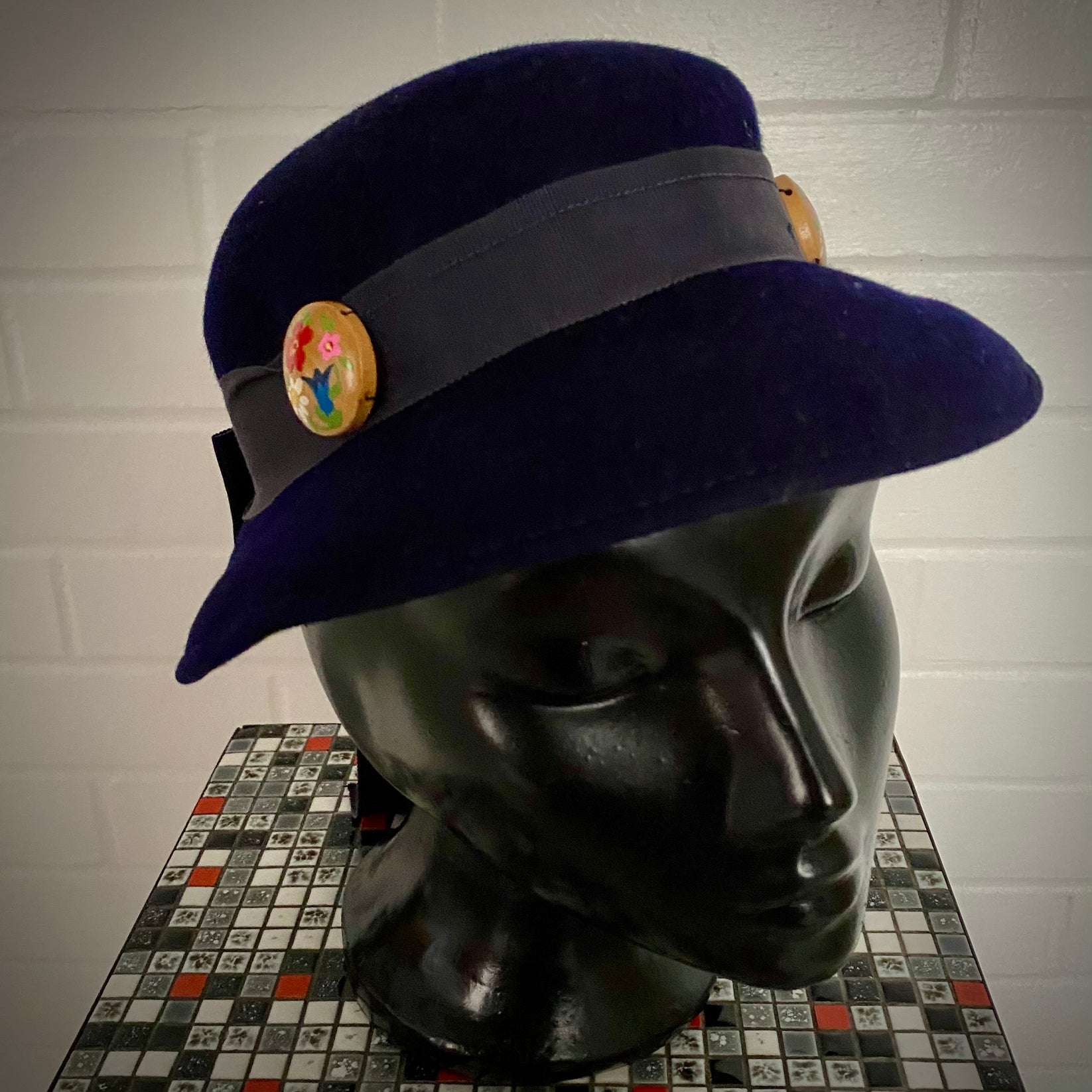 1960s Mr. John Juniorette Bowl Hat – Retro Kandy Vintage