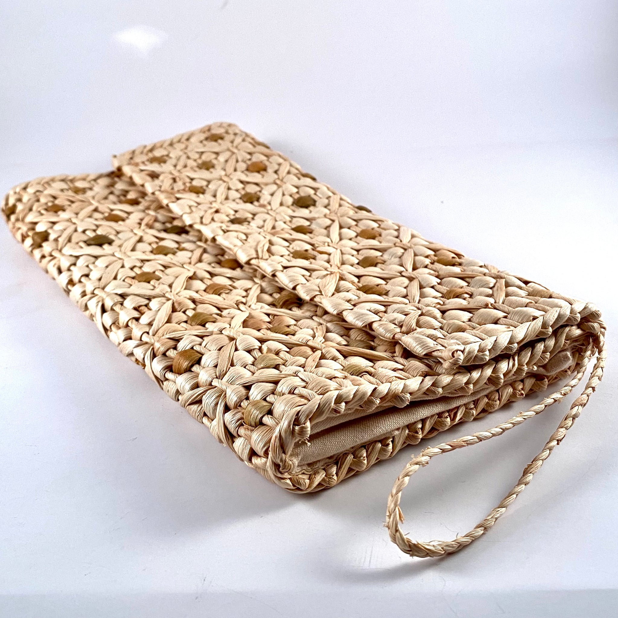 1970s Straw Woven Clutch – Retro Kandy Vintage